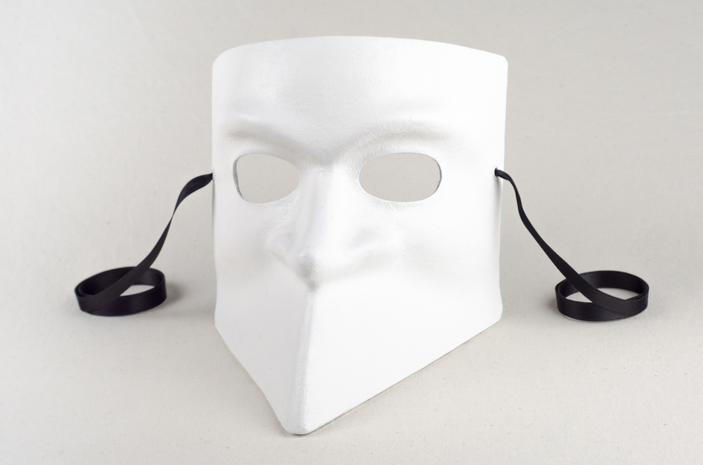 Bauta - Classic Venetian mask.