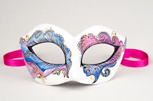 Venetian masks for sale: the colombina mask, festival favorite