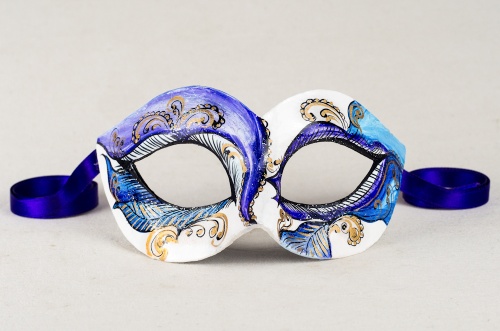 Venetian masks for sale: the colombina mask, festival favorite