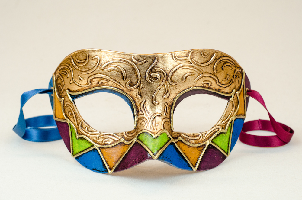 Venetian masks for sale: the colombina mask, festival favorite